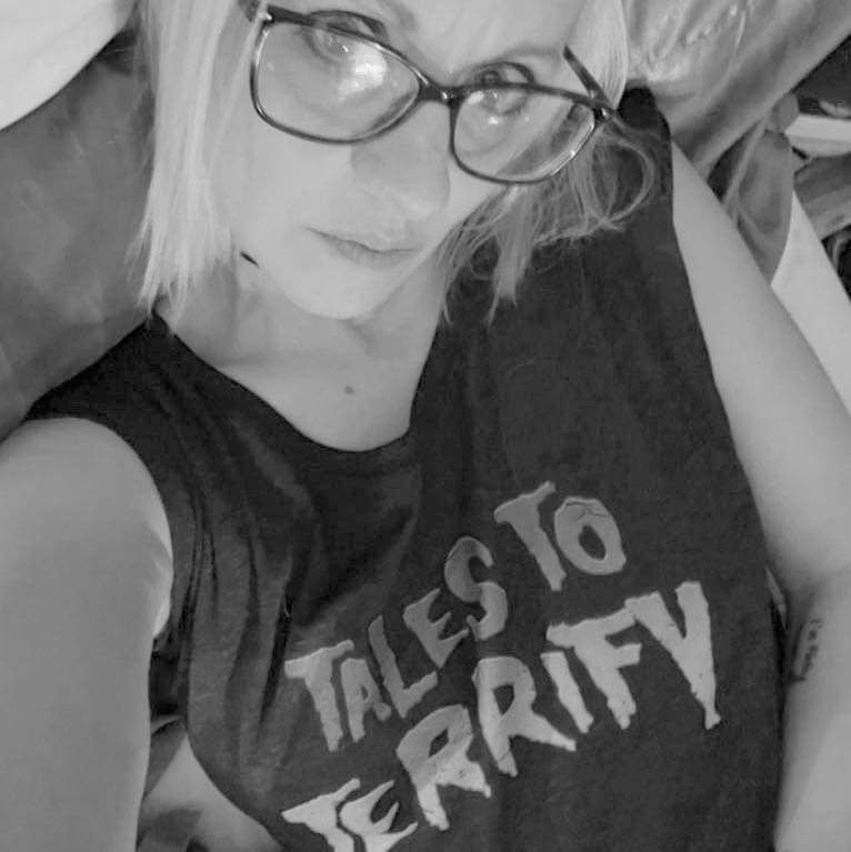 Fighting Bisexual Erasure with Elizabeth Broadbent – Alpha's Court